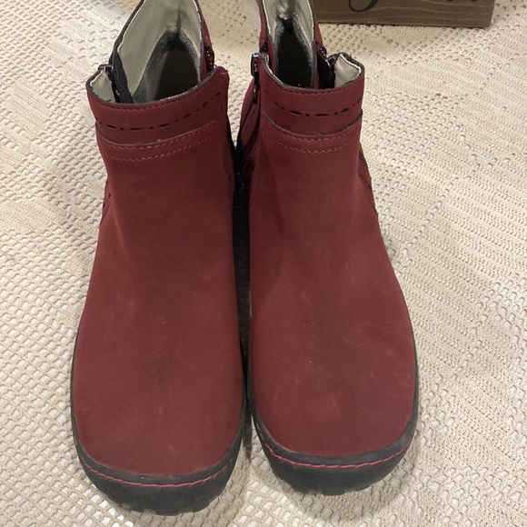 JBU | Shoes | Jbu By Jambu Wine Colored Booties | Poshmark